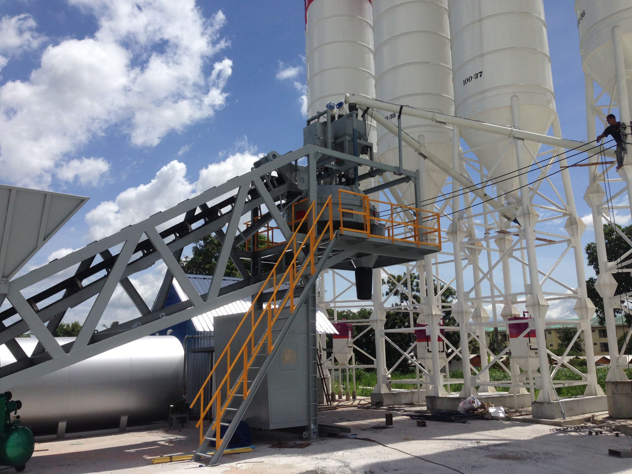 TEKA CONCRETE MIXER